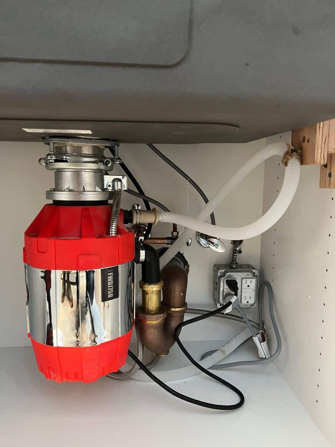 Garbage Disposal Repair Richmond - Call 604-332-1475